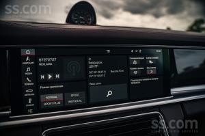 Grey Porsche Panamera 2017 in Riga, with an engine capacity of 4.00 L and mileage of 265 thousand km for 39990 €, photo 24 on AUTOMOTO.COM.LV