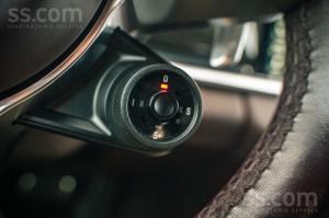 Grey Porsche Panamera 2017 in Riga, with an engine capacity of 4.00 L and mileage of 265 thousand km for 39990 €, photo 27 on AUTOMOTO.COM.LV