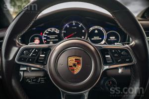 Grey Porsche Panamera 2017 in Riga, with an engine capacity of 4.00 L and mileage of 265 thousand km for 39990 €, photo 28 on AUTOMOTO.COM.LV