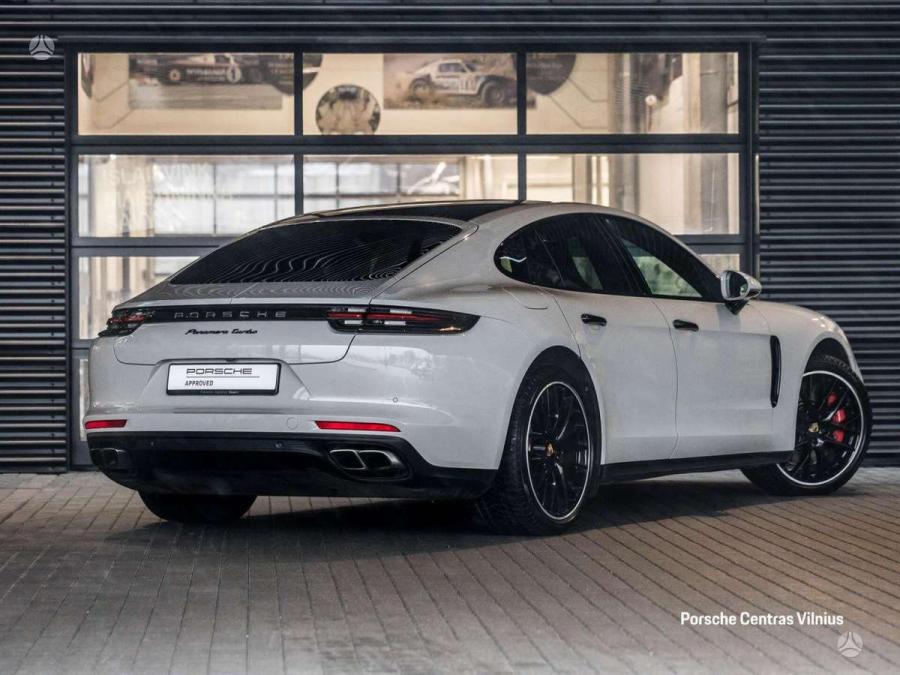 Grey Porsche Panamera 2017 in Vilnius, with an engine capacity of 4.00 L and mileage of 142 thousand km for 49500 €, photo 5 on AUTOMOTO.COM.LV