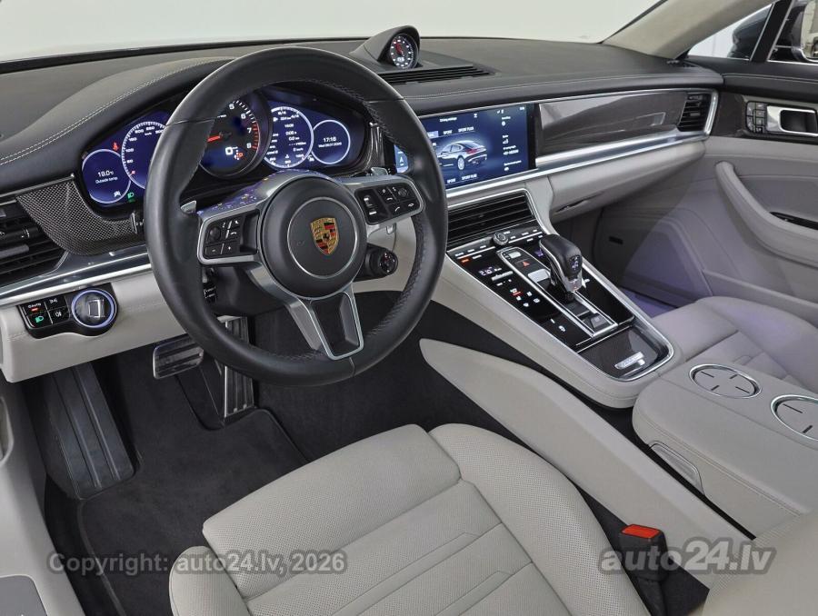 Pelēks Porsche Panamera 2017 Tallina, ar dzinēja tilpumu 2.90 L un nobraukumu 73 tūkst. km par 55000 €, foto 16 vietnē AUTOMOTO.COM.LV