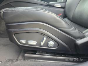 Grey Porsche Panamera 2017 in Tallinn, with an engine capacity of 4.00 L and mileage of 181 thousand km for 45990 €, photo 15 on AUTOMOTO.COM.LV