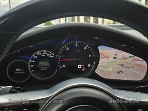 Pelēks Porsche Panamera 2017 Tallina, ar dzinēja tilpumu 4.00 L un nobraukumu 181 tūkst. km par 44990 €, foto 18 vietnē AUTOMOTO.COM.LV