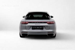 Pelēks Porsche Panamera 2018 Tallina, ar dzinēja tilpumu 2.90 L un nobraukumu 133 tūkst. km par 52000 €, foto 5 vietnē AUTOMOTO.COM.LV