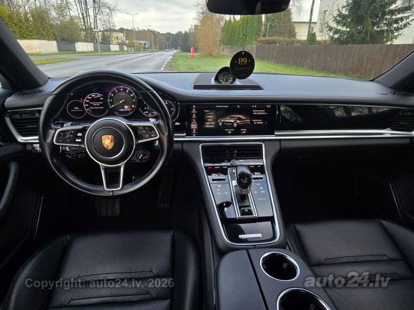 Pelēks Porsche Panamera 2018 Tallina, ar dzinēja tilpumu 2.90 L un nobraukumu 150 tūkst. km par 41990 €, foto 7 vietnē AUTOMOTO.COM.LV