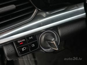 Серый Порше Панамера 2018 в Таллин, объемом двигателя 2.90 л и пробегом 150 тыс. км за 41990 €, фото 20 на AUTOMOTO.COM.LV