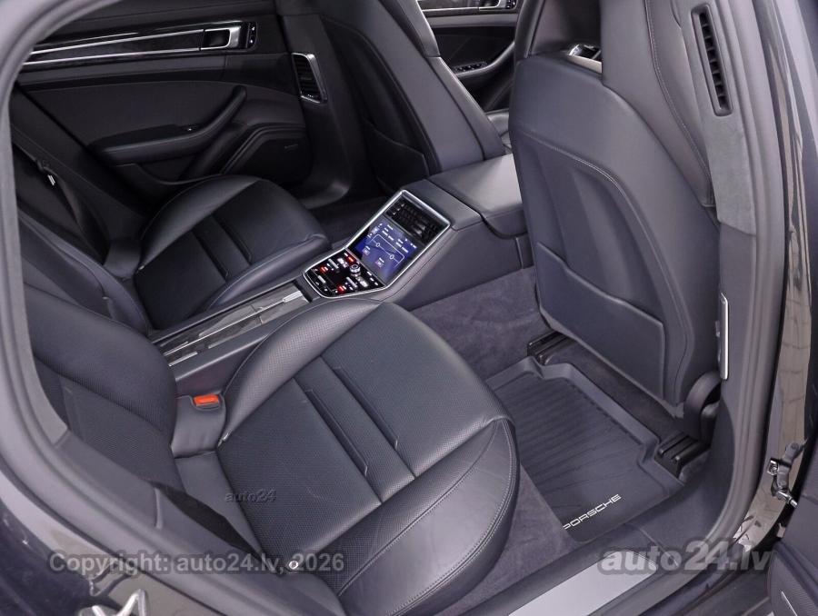 Grey Porsche Panamera 2018 in Tallinn, with an engine capacity of 4.00 L and mileage of 115 thousand km for 64000 €, photo 14 on AUTOMOTO.COM.LV