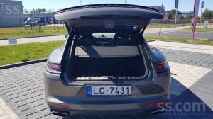 Pelēks Porsche Panamera 2018 Rīga, ar dzinēja tilpumu 2.90 L un nobraukumu 132 tūkst. km par 44900 €, foto 23 vietnē AUTOMOTO.COM.LV