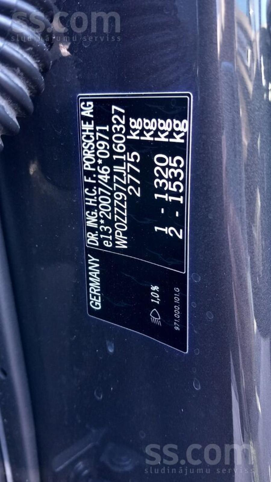 Pelēks Porsche Panamera 2018 Rīga, ar dzinēja tilpumu 2.90 L un nobraukumu 132 tūkst. km par 44900 €, foto 36 vietnē AUTOMOTO.COM.LV