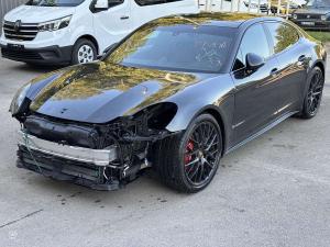 Pelēks Porsche Panamera 2018 Šauļi, ar dzinēja tilpumu 3.00 L un nobraukumu 163 tūkst. km par 27500 €, foto 3 vietnē AUTOMOTO.COM.LV