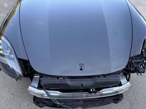 Pelēks Porsche Panamera 2018 Šauļi, ar dzinēja tilpumu 3.00 L un nobraukumu 163 tūkst. km par 27500 €, foto 6 vietnē AUTOMOTO.COM.LV
