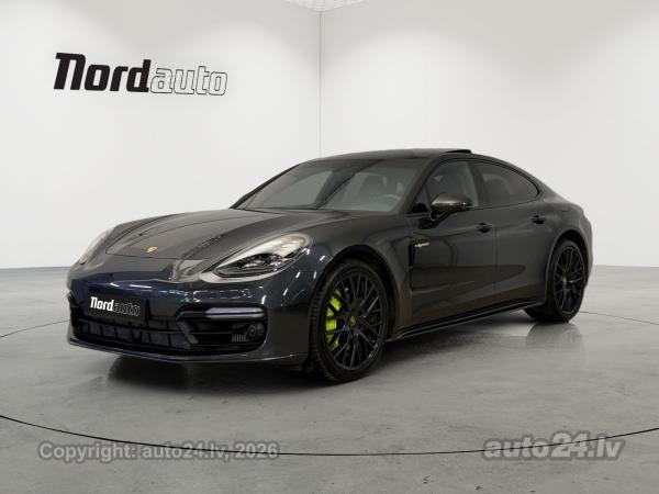 Grey Porsche Panamera 2019 in Tallinn, with an engine capacity of 2.90 L and mileage of 100 thousand km for 53900 €, photo 1 on AUTOMOTO.COM.LV