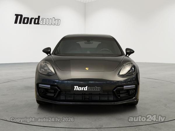 Grey Porsche Panamera 2019 in Tallinn, with an engine capacity of 2.90 L and mileage of 100 thousand km for 53900 €, photo 3 on AUTOMOTO.COM.LV