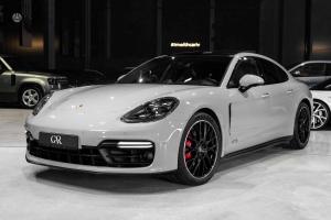 Pelēks Porsche Panamera 2019 Rīga, ar dzinēja tilpumu 4.00 L un nobraukumu 126 tūkst. km par 65340 €, foto  vietnē AUTOMOTO.COM.LV
