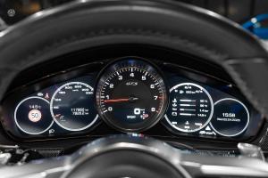 Pelēks Porsche Panamera 2019 Rīga, ar dzinēja tilpumu 4.00 L un nobraukumu 126 tūkst. km par 65340 €, foto 24 vietnē AUTOMOTO.COM.LV