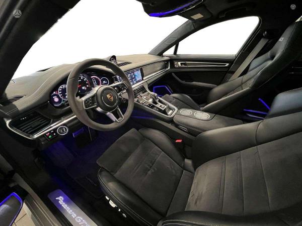 Grey Porsche Panamera 2020 in Kaunas, with an engine capacity of 4.00 L and mileage of 104 thousand km for 65000 €, photo 9 on AUTOMOTO.COM.LV