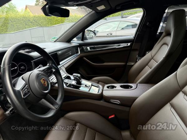 Grey Porsche Panamera 2021 in Tartu, with an engine capacity of 2.90 L and mileage of 63 thousand km for 89000 €, photo 8 on AUTOMOTO.COM.LV
