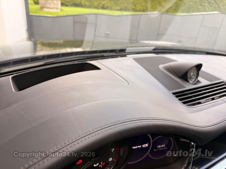 Grey Porsche Panamera 2021 in Tartu, with an engine capacity of 2.90 L and mileage of 63 thousand km for 89000 €, photo 12 on AUTOMOTO.COM.LV
