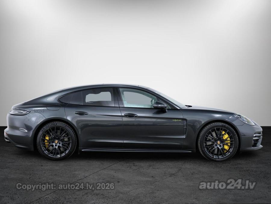 Pelēks Porsche Panamera 2023 Tallina, ar dzinēja tilpumu 4.00 L un nobraukumu 21 tūkst. km par 149000 €, foto 9 vietnē AUTOMOTO.COM.LV