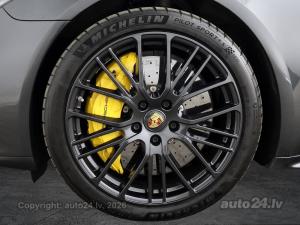 Pelēks Porsche Panamera 2023 Tallina, ar dzinēja tilpumu 4.00 L un nobraukumu 21 tūkst. km par 149000 €, foto 22 vietnē AUTOMOTO.COM.LV