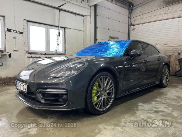 Grey Porsche Panamera 2024 in Riga, with an engine capacity of 2.90 L and mileage of 69 thousand km for 59991 €, photo 1 on AUTOMOTO.COM.LV