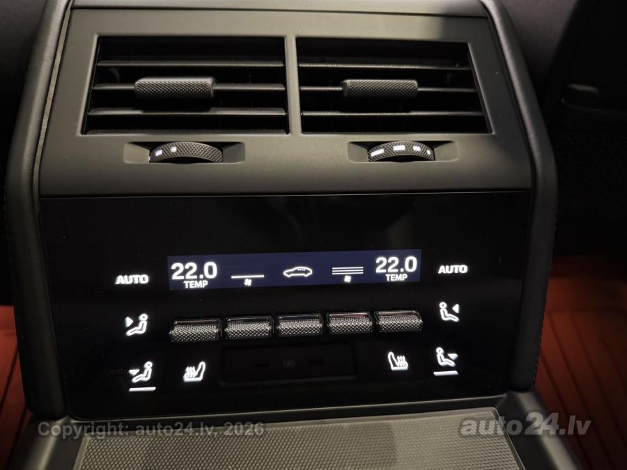 Grey Porsche Panamera 2024 in Tartu, with an engine capacity of 2.90 L and mileage of 41 thousand km for 126900 €, photo 12 on AUTOMOTO.COM.LV