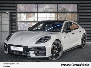 Grey Porsche Panamera 2024 in Vilnius, with an engine capacity of 2.89 L and mileage of 15 thousand km for 129911 €, photo  on AUTOMOTO.COM.LV