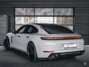 Pelēks Porsche Panamera 2024 Viļņa, ar dzinēja tilpumu 2.89 L un nobraukumu 15 tūkst. km par 129911 €, foto 4 vietnē AUTOMOTO.COM.LV