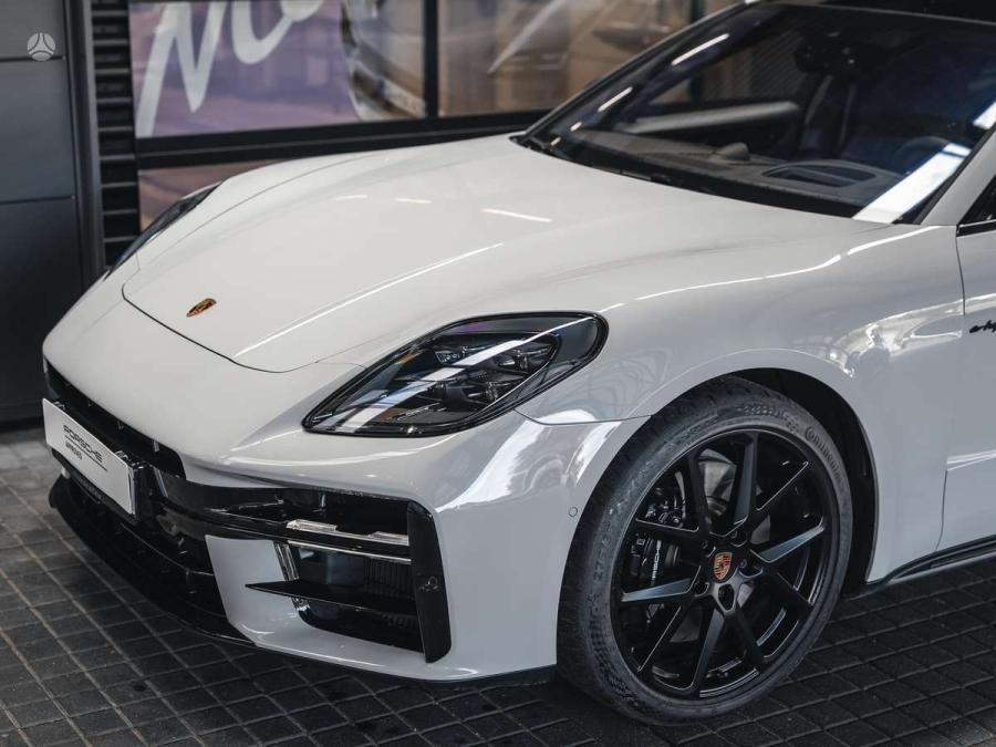 Pelēks Porsche Panamera 2024 Viļņa, ar dzinēja tilpumu 2.89 L un nobraukumu 15 tūkst. km par 129911 €, foto 10 vietnē AUTOMOTO.COM.LV