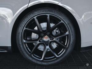 Pelēks Porsche Panamera 2024 Viļņa, ar dzinēja tilpumu 2.89 L un nobraukumu 15 tūkst. km par 129911 €, foto 17 vietnē AUTOMOTO.COM.LV