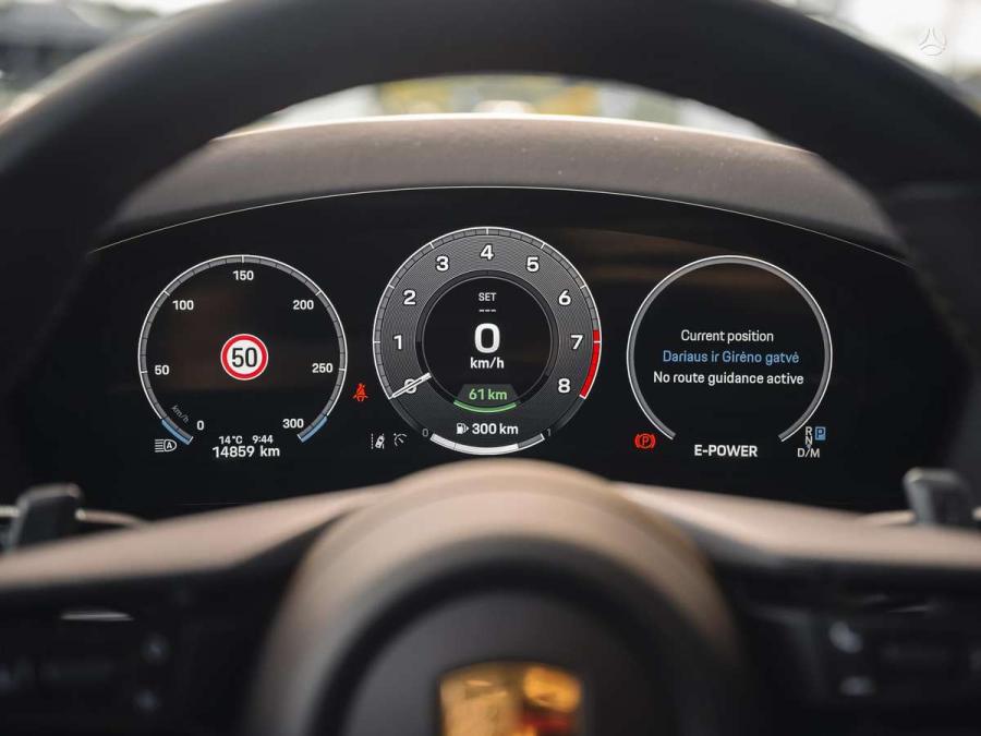 Pelēks Porsche Panamera 2024 Viļņa, ar dzinēja tilpumu 2.89 L un nobraukumu 15 tūkst. km par 129911 €, foto 25 vietnē AUTOMOTO.COM.LV