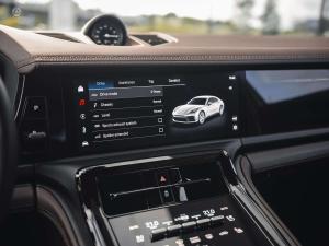 Pelēks Porsche Panamera 2024 Viļņa, ar dzinēja tilpumu 2.89 L un nobraukumu 15 tūkst. km par 129911 €, foto 28 vietnē AUTOMOTO.COM.LV