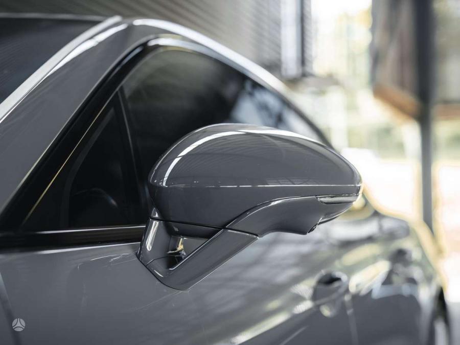 Grey Porsche Panamera 2026 in Vilnius, with an engine capacity of 2.89 L and mileage of 3 thousand km for 139911 €, photo 14 on AUTOMOTO.COM.LV