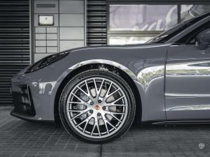 Grey Porsche Panamera 2026 in Vilnius, with an engine capacity of 2.89 L and mileage of 3 thousand km for 139911 €, photo 20 on AUTOMOTO.COM.LV