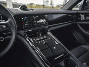 Grey Porsche Panamera 2026 in Vilnius, with an engine capacity of 2.89 L and mileage of 3 thousand km for 139911 €, photo 33 on AUTOMOTO.COM.LV