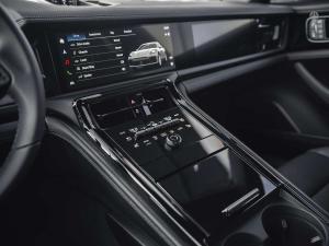 Grey Porsche Panamera 2026 in Vilnius, with an engine capacity of 2.89 L and mileage of 3 thousand km for 139911 €, photo 35 on AUTOMOTO.COM.LV