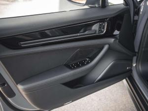 Grey Porsche Panamera 2026 in Vilnius, with an engine capacity of 2.89 L and mileage of 3 thousand km for 139911 €, photo 38 on AUTOMOTO.COM.LV