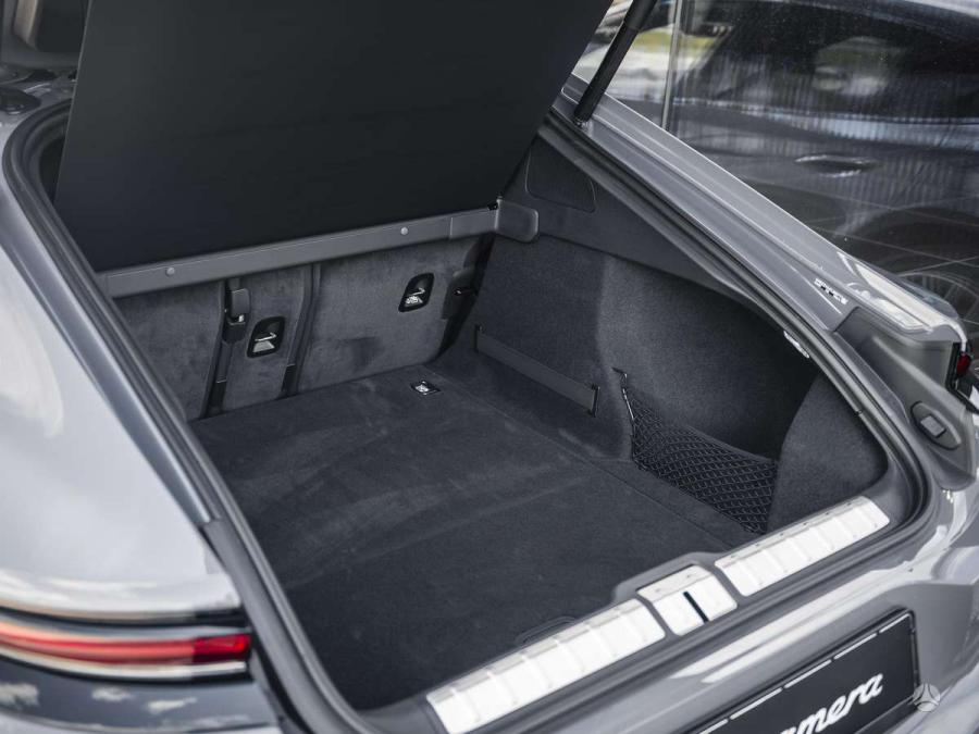Grey Porsche Panamera 2026 in Vilnius, with an engine capacity of 2.89 L and mileage of 3 thousand km for 139911 €, photo 44 on AUTOMOTO.COM.LV