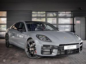 Pelēks Porsche Panamera 2026 Klaipėda, ar dzinēja tilpumu 4.00 L un nobraukumu 10 tūkst. km par 179911 €, foto 8 vietnē AUTOMOTO.COM.LV