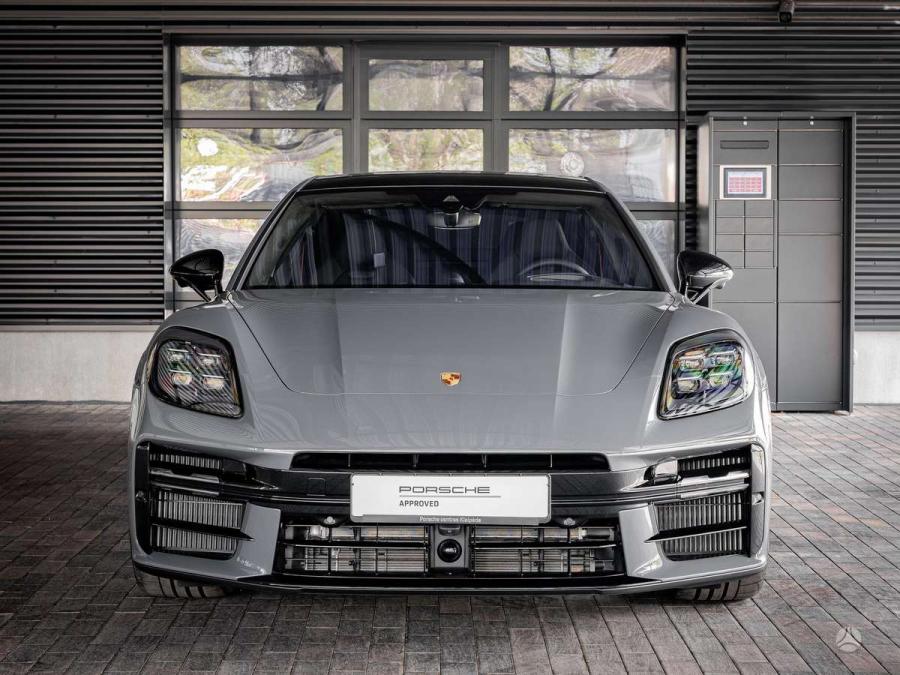 Pelēks Porsche Panamera 2026 Klaipėda, ar dzinēja tilpumu 4.00 L un nobraukumu 10 tūkst. km par 179911 €, foto 9 vietnē AUTOMOTO.COM.LV