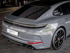 Pelēks Porsche Panamera 2026 Klaipėda, ar dzinēja tilpumu 4.00 L un nobraukumu 10 tūkst. km par 179911 €, foto 18 vietnē AUTOMOTO.COM.LV