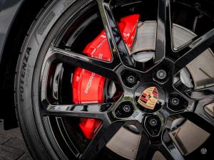 Pelēks Porsche Panamera 2026 Klaipėda, ar dzinēja tilpumu 4.00 L un nobraukumu 10 tūkst. km par 179911 €, foto 23 vietnē AUTOMOTO.COM.LV