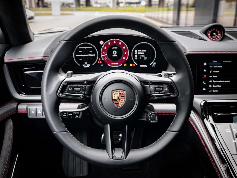 Pelēks Porsche Panamera 2026 Klaipėda, ar dzinēja tilpumu 4.00 L un nobraukumu 10 tūkst. km par 179911 €, foto 26 vietnē AUTOMOTO.COM.LV