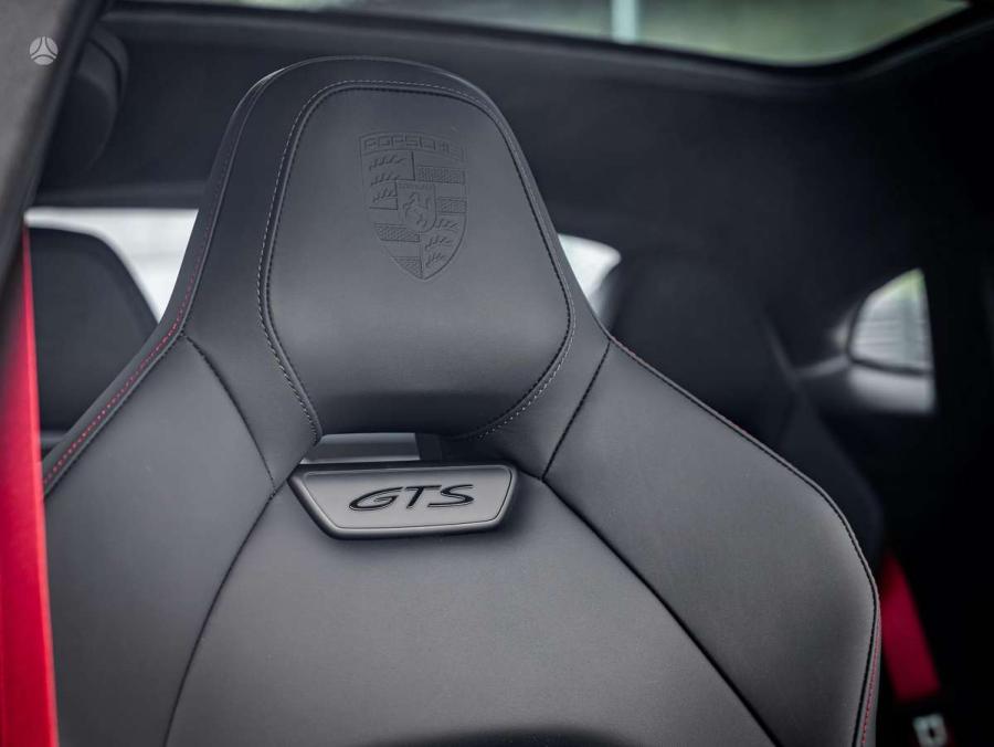 Pelēks Porsche Panamera 2026 Klaipėda, ar dzinēja tilpumu 4.00 L un nobraukumu 10 tūkst. km par 179911 €, foto 31 vietnē AUTOMOTO.COM.LV