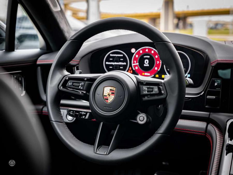Pelēks Porsche Panamera 2026 Klaipėda, ar dzinēja tilpumu 4.00 L un nobraukumu 10 tūkst. km par 179911 €, foto 33 vietnē AUTOMOTO.COM.LV