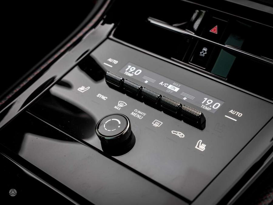 Pelēks Porsche Panamera 2026 Klaipėda, ar dzinēja tilpumu 4.00 L un nobraukumu 10 tūkst. km par 179911 €, foto 39 vietnē AUTOMOTO.COM.LV