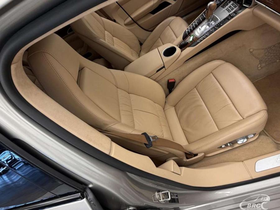 Grey Porsche Panamera 2011 in Vilnius, with an engine capacity of 4.81 L and mileage of 204 thousand km for 16900 €, photo 7 on AUTOMOTO.COM.LV