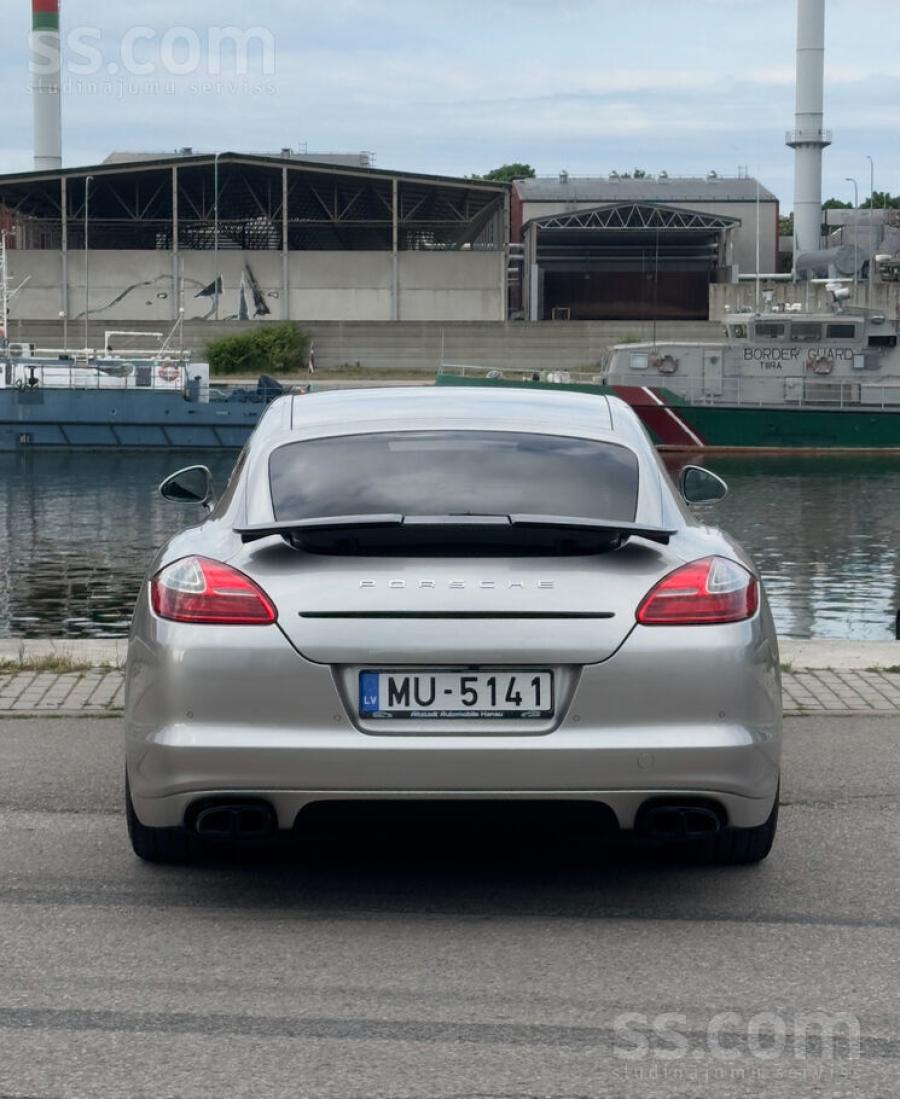Pelēks Porsche Panamera 2012 Liepāja, ar dzinēja tilpumu 4.80 L un nobraukumu 152 tūkst. km par 32000 €, foto 10 vietnē AUTOMOTO.COM.LV