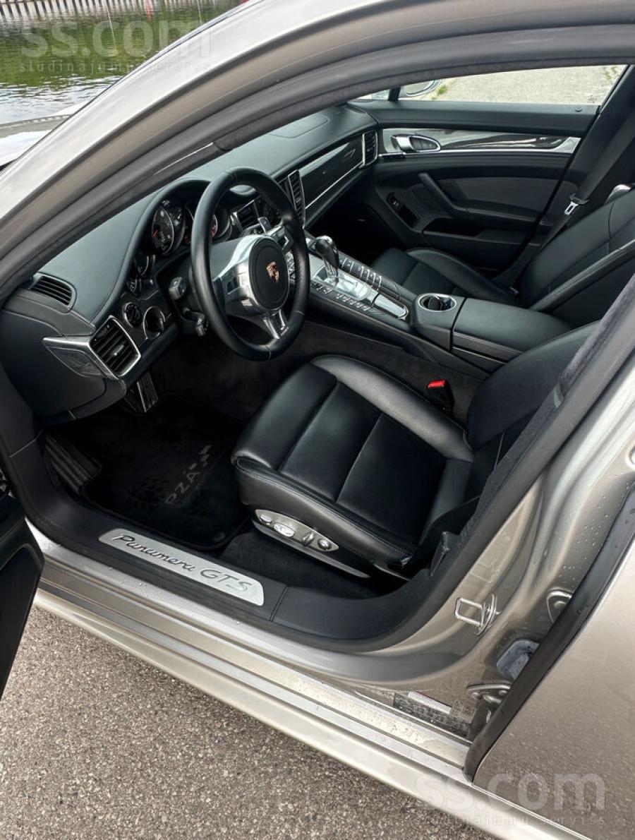 Pelēks Porsche Panamera 2012 Liepāja, ar dzinēja tilpumu 4.80 L un nobraukumu 152 tūkst. km par 32000 €, foto 22 vietnē AUTOMOTO.COM.LV