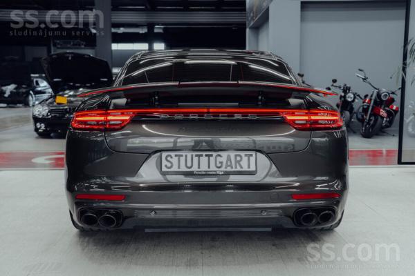 Grey Porsche Panamera 2016 in Riga, with an engine capacity of 4.00 L and mileage of 92 thousand km for 59000 €, photo 5 on AUTOMOTO.COM.LV